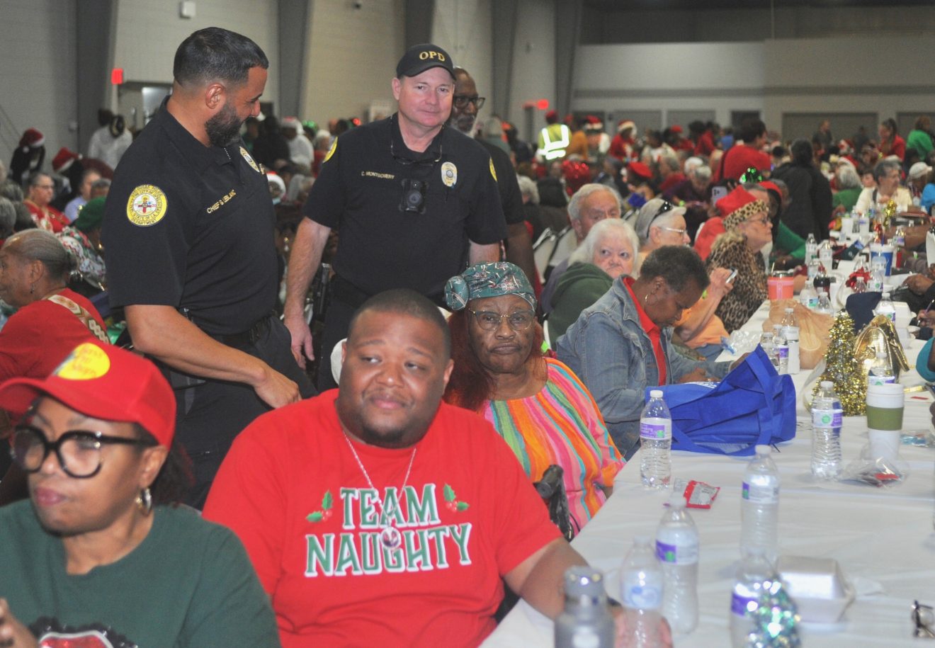 Rep. Dustin Miller-OGH Senior Christmas Party » St. Landry Now Online ...